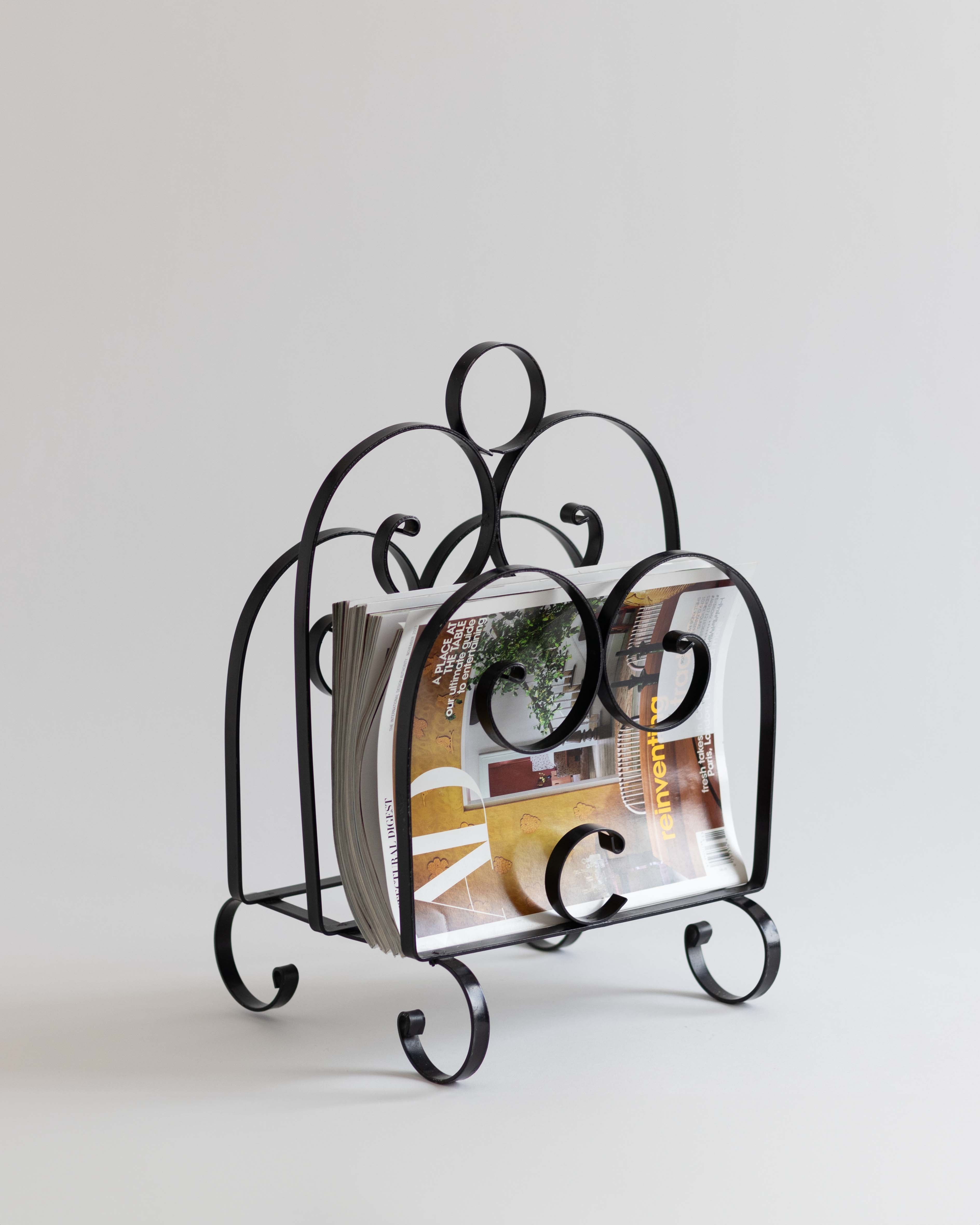Iron Scroll Magazine Rack – Pittouri